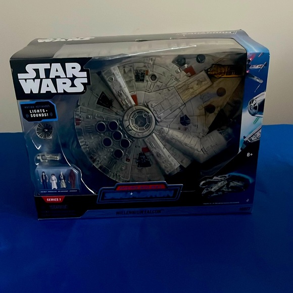 Star Wars | Toys | Star Wars Micro Galaxy Squadron Millennium Falcon ...